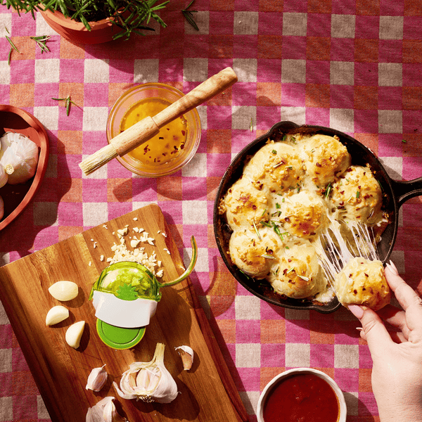 GarlicZoom XL Garlic Chopper